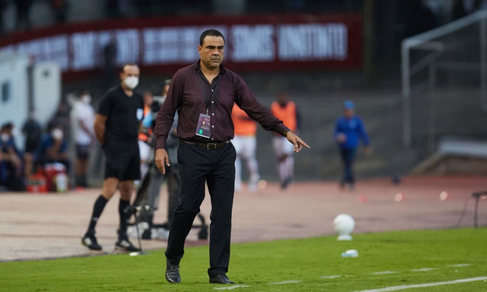 El tiempo de Leo es perfecto - Idioma FutVE